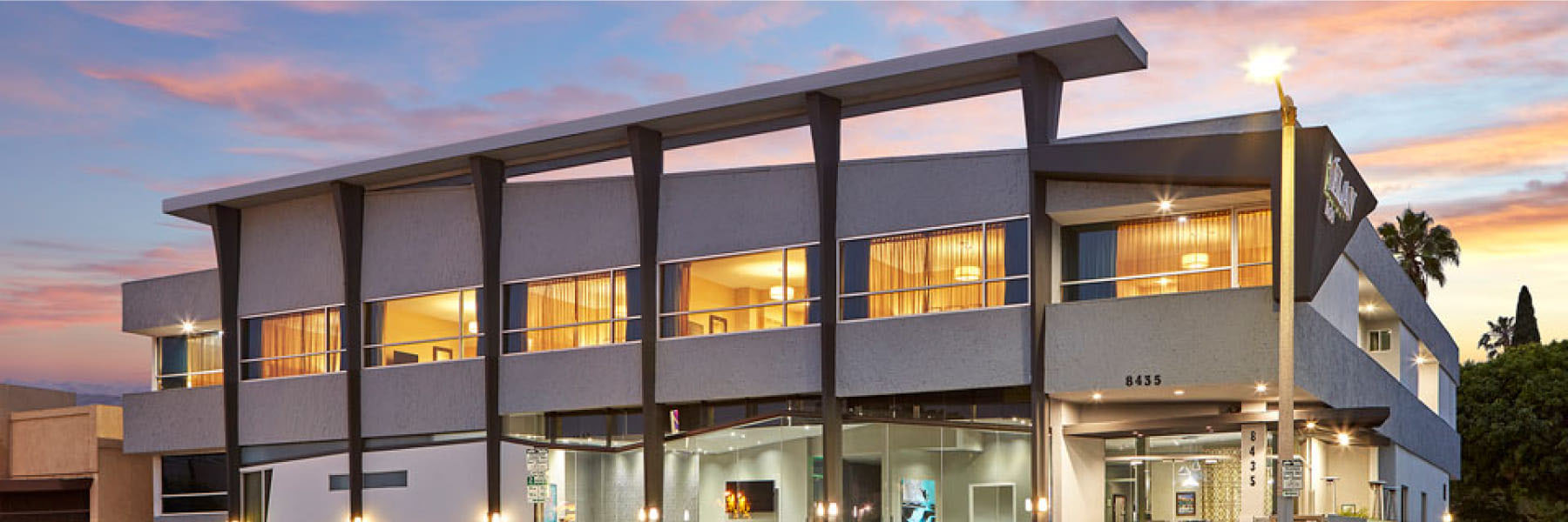 The Élan Hotel | AllerEase Travel